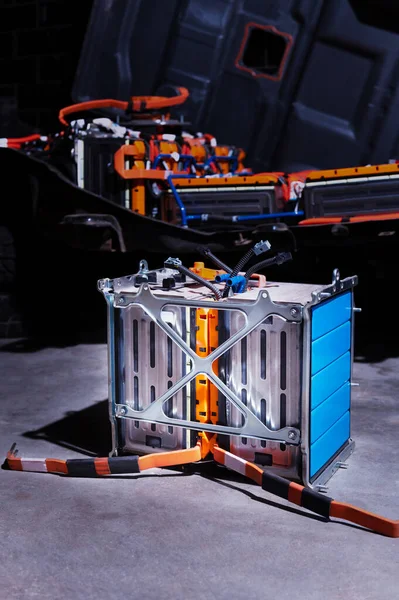 Electric car lithium power cell with power connections in front of ...