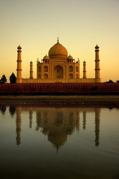 Taj mahal Stock Photo by ©yuliang11 2522592