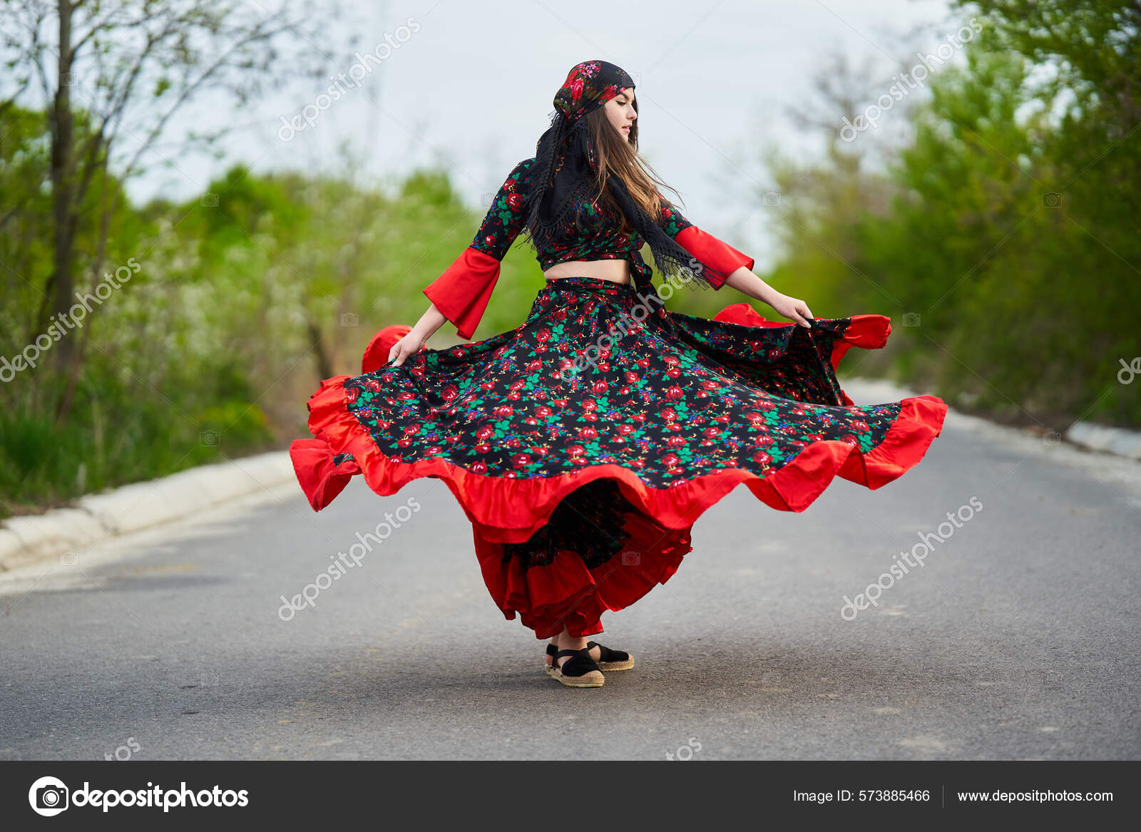 Beautiful Gypsy Woman Costume