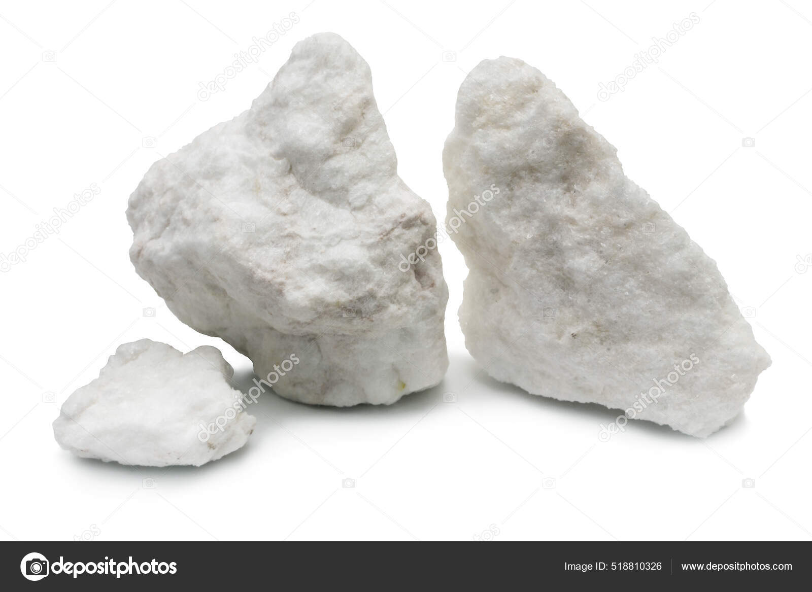 Tiga Potong Bijih Gipsum Pada Latar Belakang Putih Terisolasi — Foto ...
