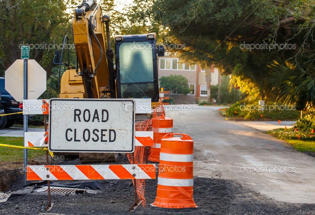 Road Closed Sign at Street Construction Stock Photo by ©dbvirago 25700043