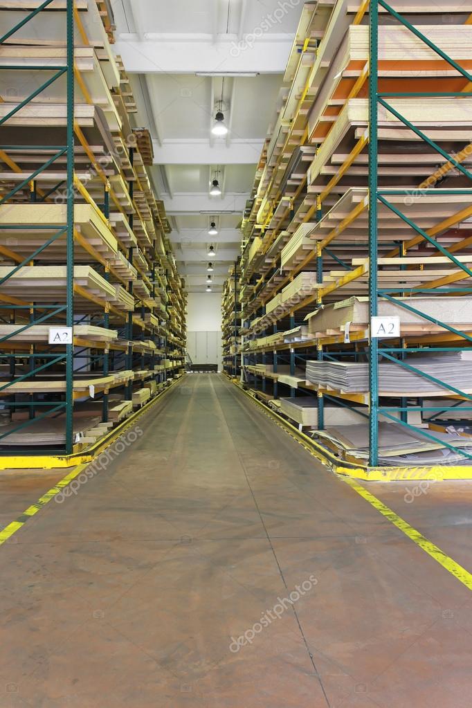 Almacén de materiales de construcción 2025