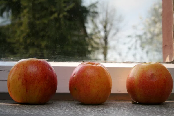 Apple window — Stock Photo © Hallgerd #13535512