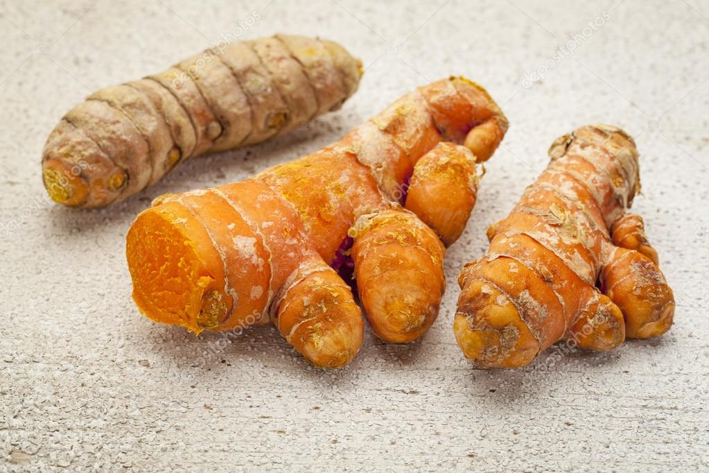 Turmeric root — Stock Photo © PixelsAway #24127421