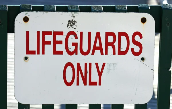 Ratownik znak Stock Photos, Royalty Free Ratownik znak Images ...