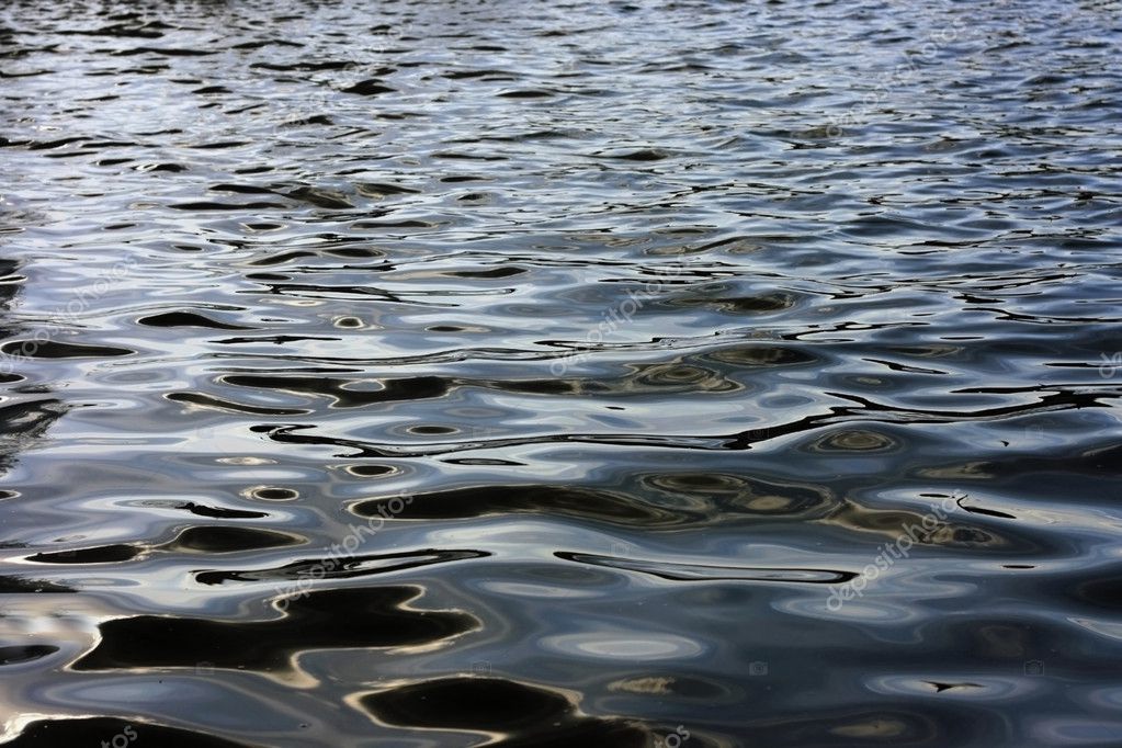The waves on the water surface — Stock Photo © Khludova #24435947