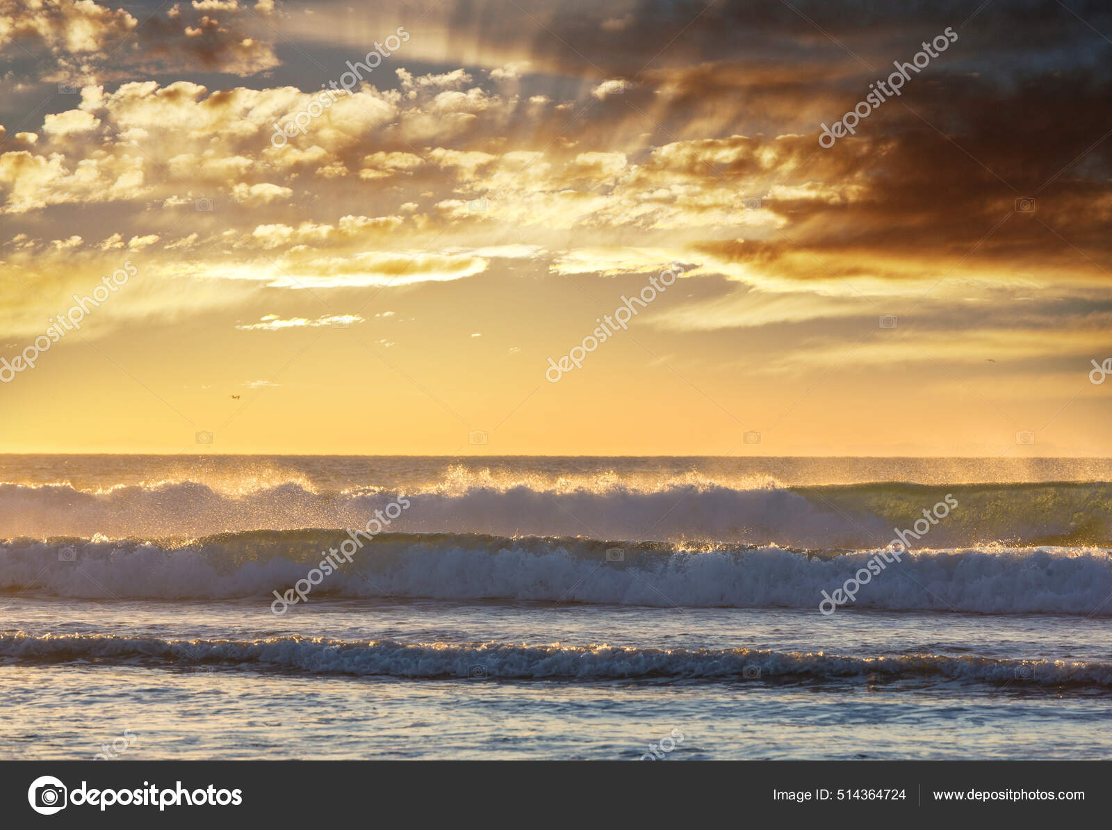 Blue Wave Beach Dramatic Natural Background Stock Photo by ©kamchatka ...