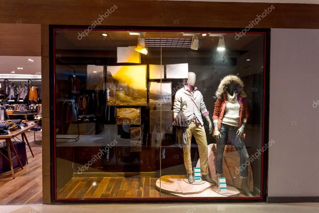 Boutique display window Stock Photo by ©zhudifeng 39216363