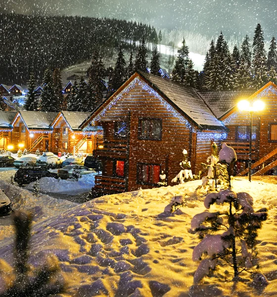 Snowy resort Stock Photos, Royalty Free Snowy resort Images | Depositphotos