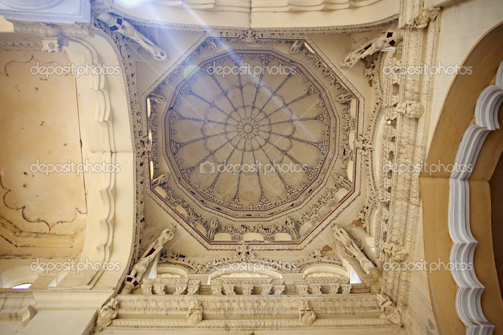 Madurai Palace Architecture Stock Photo by ©Alexandra Lande 24034691