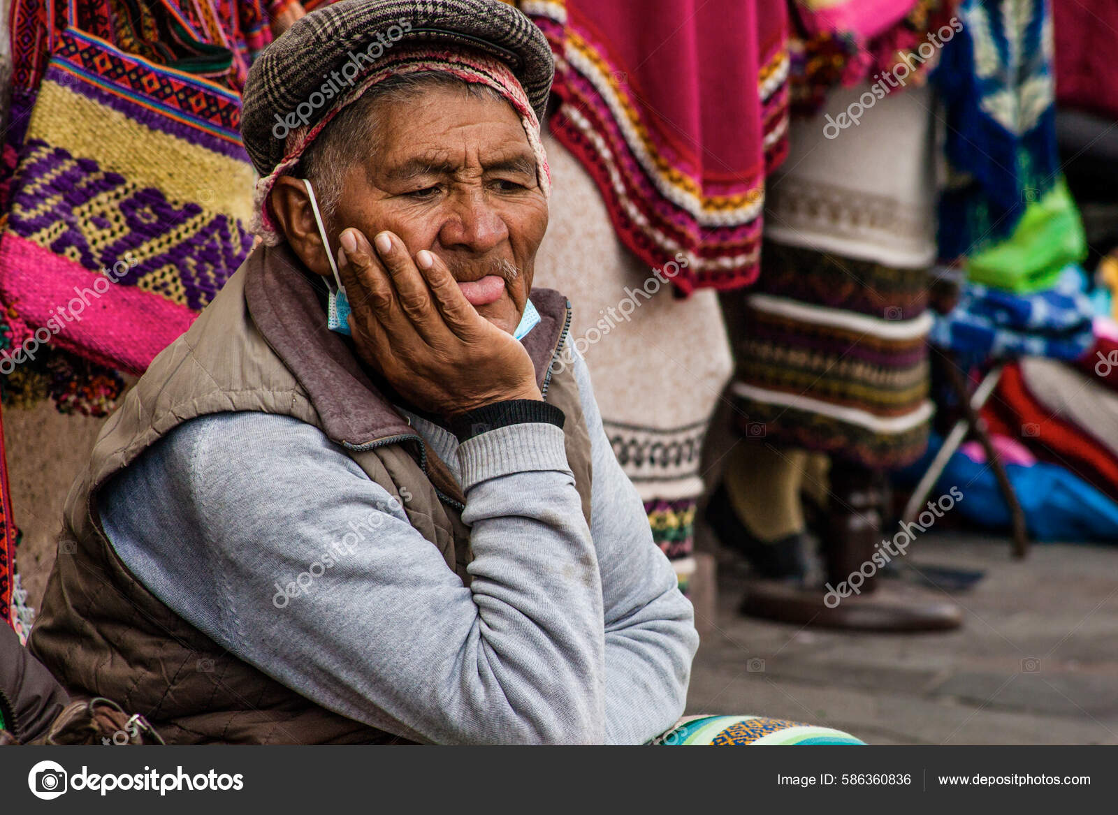 Peruvian Men Clothing
