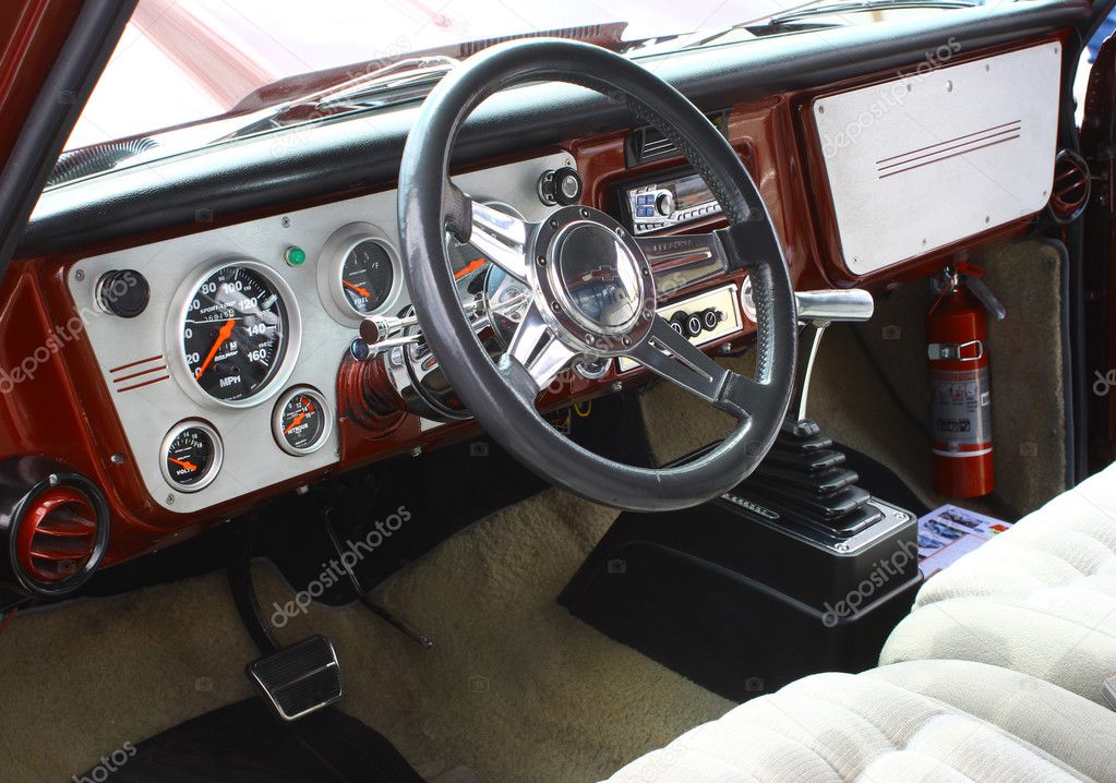 Chey pickup — Stock Editorial Photo © ruxpriencdiam #38935751