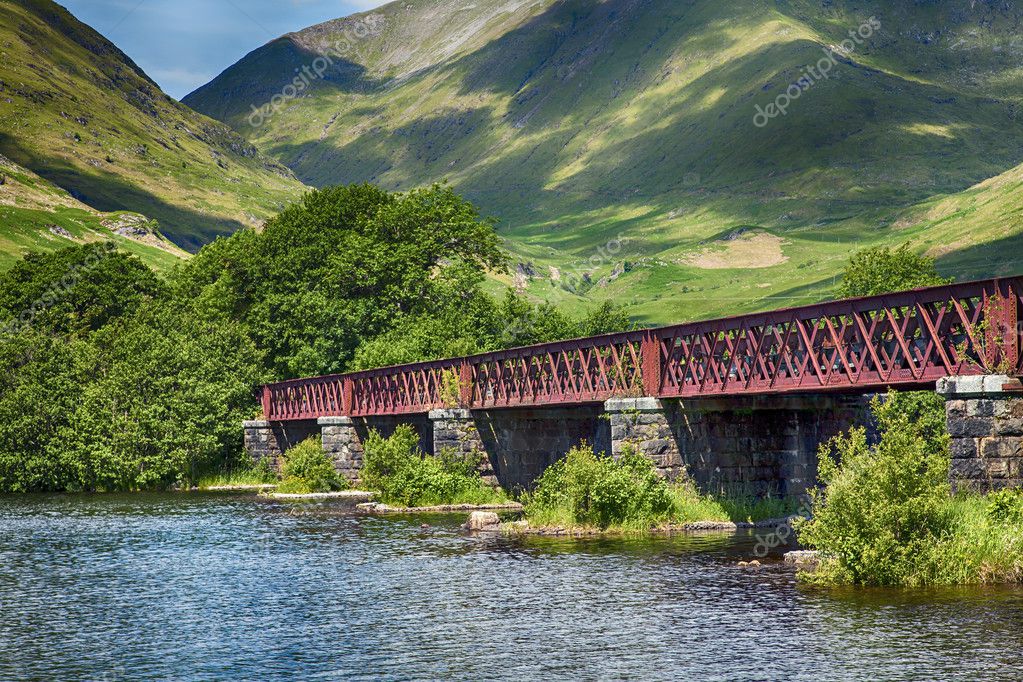 Loch Awe bridge — Stock Photo © feferoni #35678587