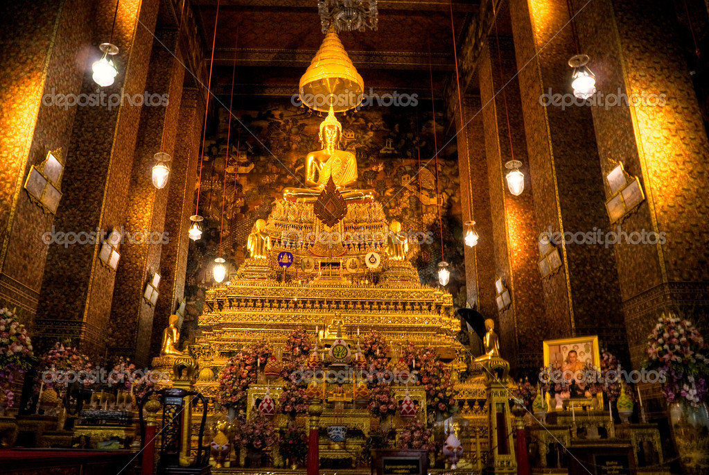 Buddha inside Wat Phra Kaeo Temple, bangkok, Thailand. – Stock ...