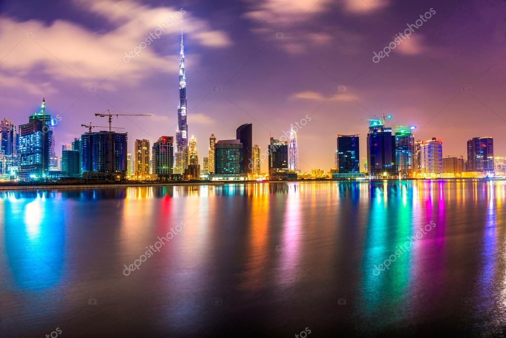 Dubai skyline, UAE – Stock Editorial Photo © masterlu #42664845
