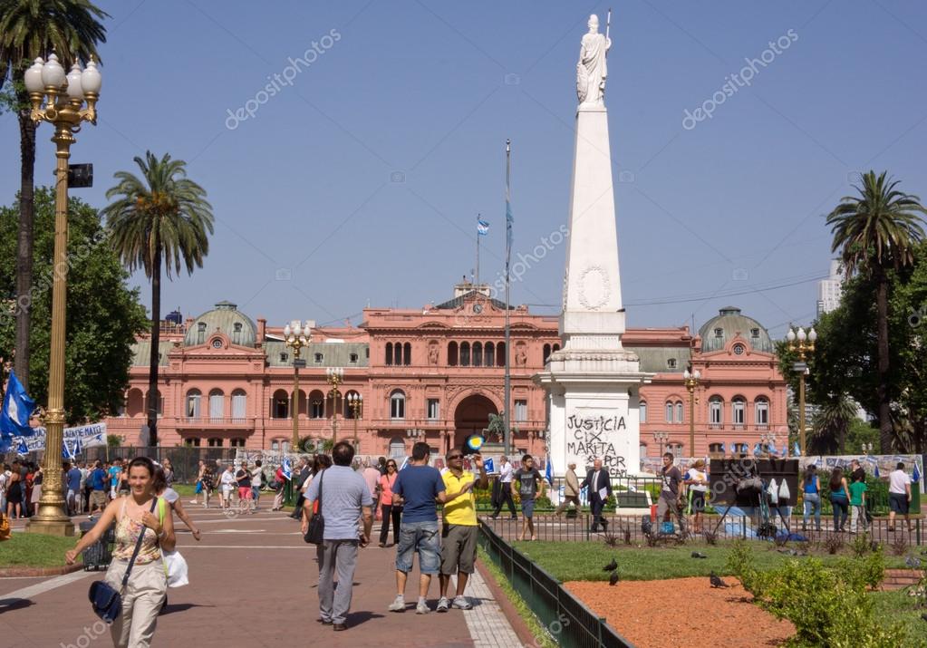 Plaza de Mayo, Buenos Aires, Argentina – Stock Editorial Photo ...