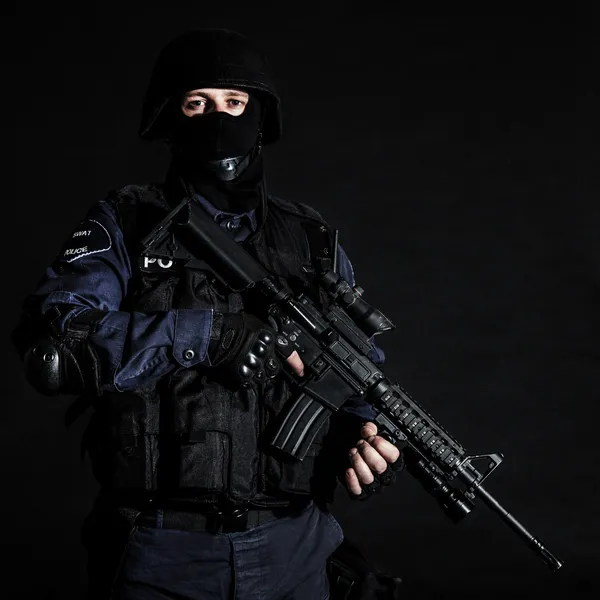 SWAT team in action Stock Photo by ©zabelin 41618489