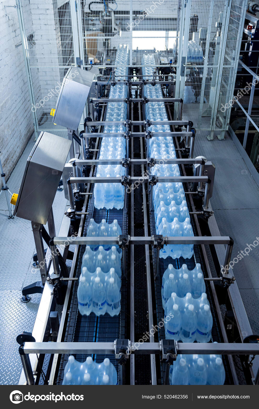 Modern strapping and transporting machine for packaging line at ...