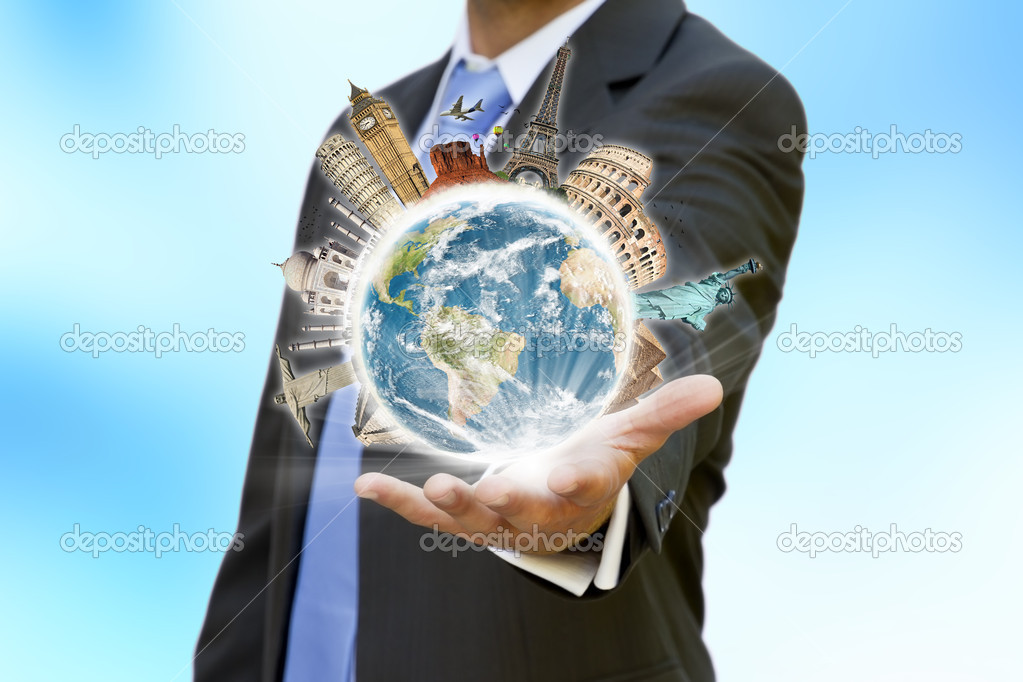Empresario sosteniendo el mundo en su mano — Foto de stock © sdecoret ...