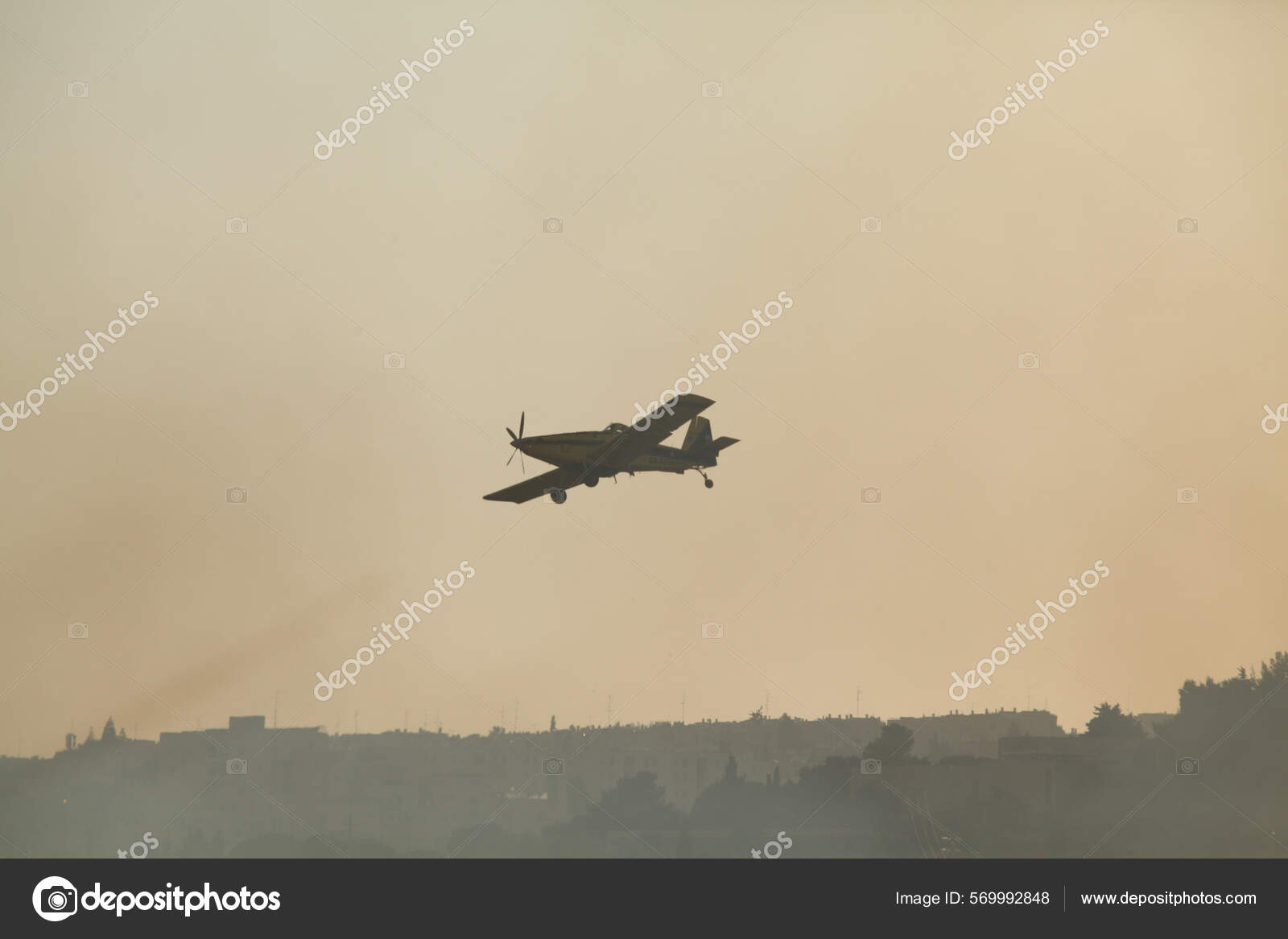Air Tractor 802 Fire Fighting Aircraft — Stock Editorial Photo ...