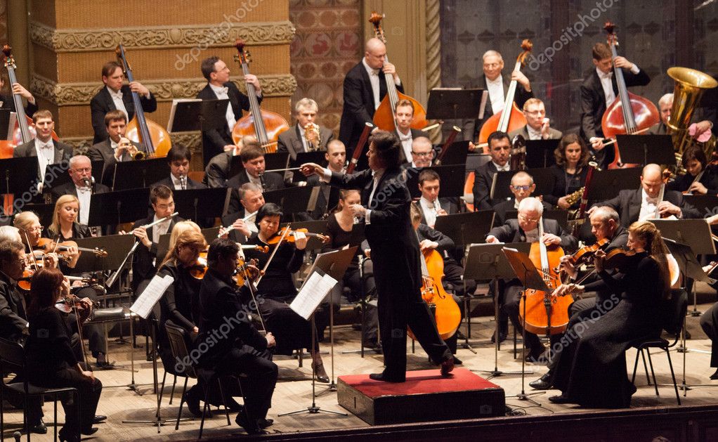 Orchestra conductor — Stock Editorial Photo © trak_od #40268947