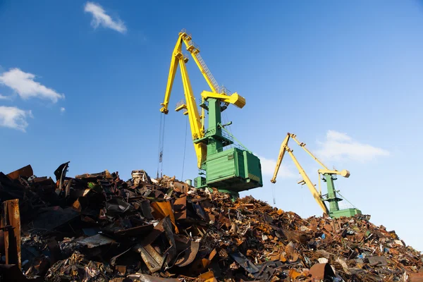 Scrap metal loading Stock Photo by ©nikkytok 30056907