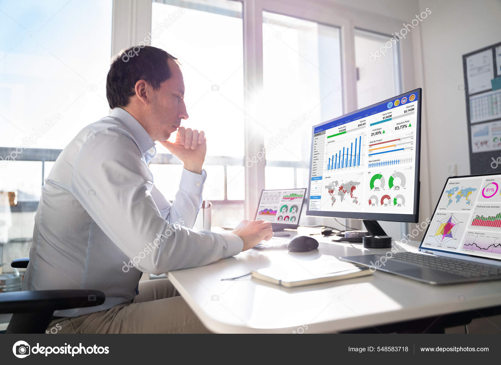 Business Data Analyst Man Using Computer Desk Stock Photo by ...