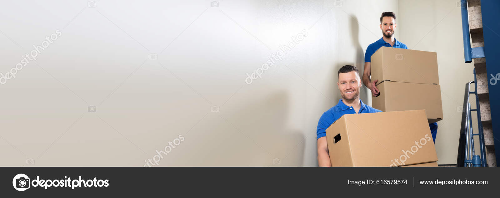 Movers Team Carrying Boxes Stairs Mover Delivery Service — Stock Photo ...