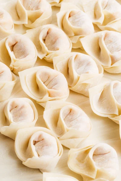 Ravioli em bruto Stock Photos, Royalty Free Ravioli em bruto Images ...