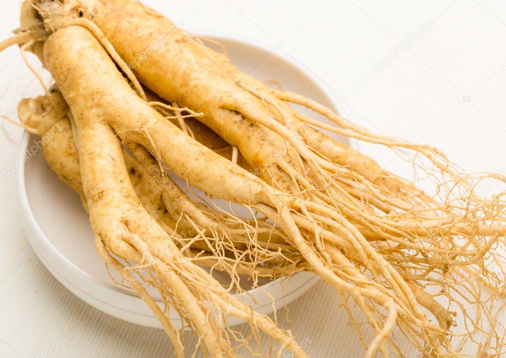 Ginseng — Stock Photo © leungchopan #35463237