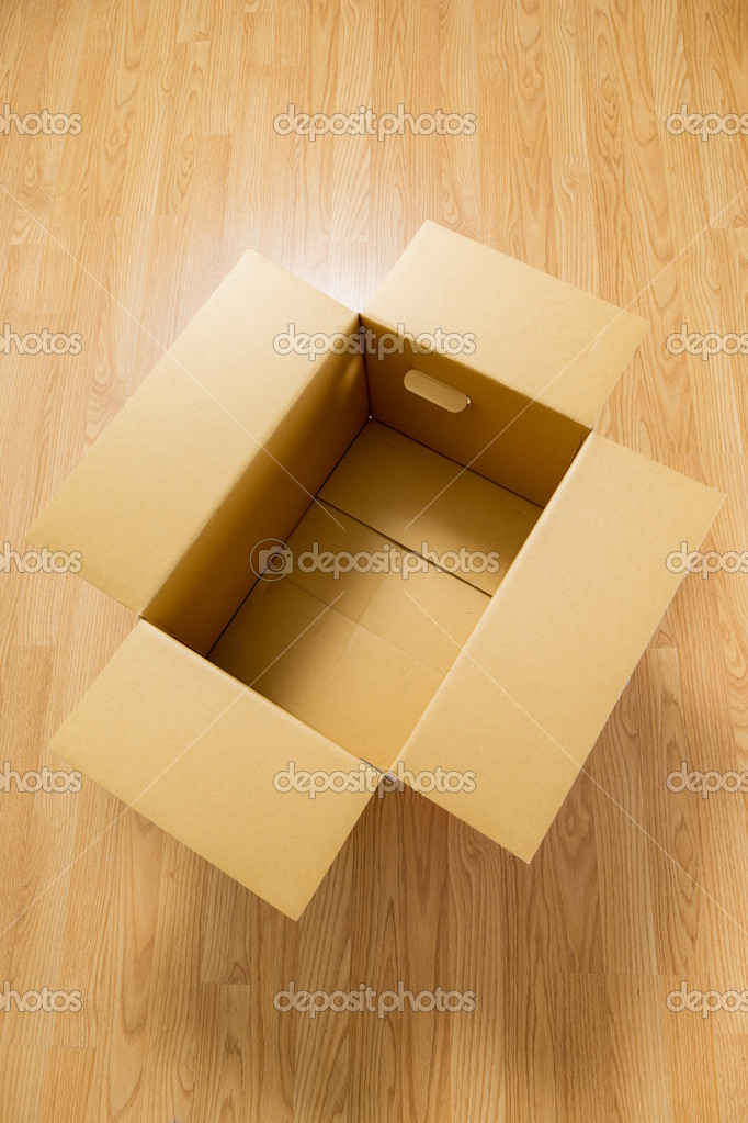 Brown carton box Stock Photo by ©leungchopan 36709799