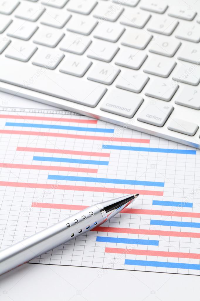 Project plan gantt charts with computer keyboard Stock Photo by ...