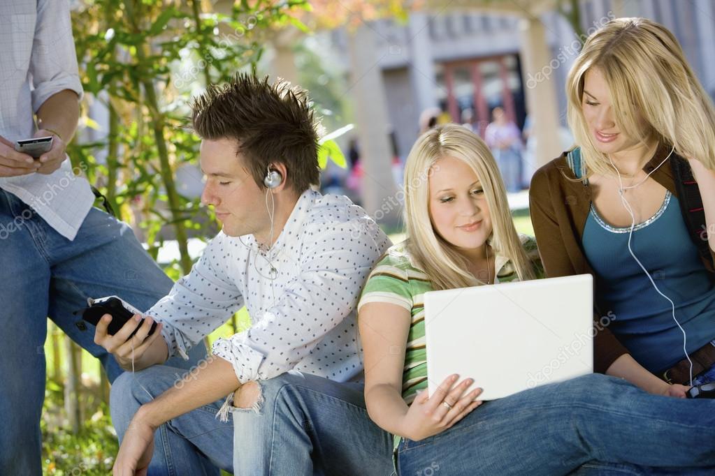 Students Hanging Out — Stock Photo © londondeposit #33796741