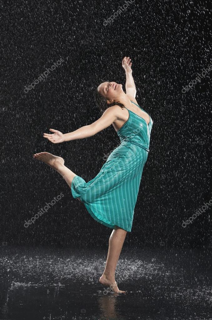 Dancing In The Rain Photography
