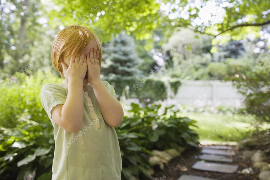 Girl with obscure face Stock Photo by ©londondeposit 33883507