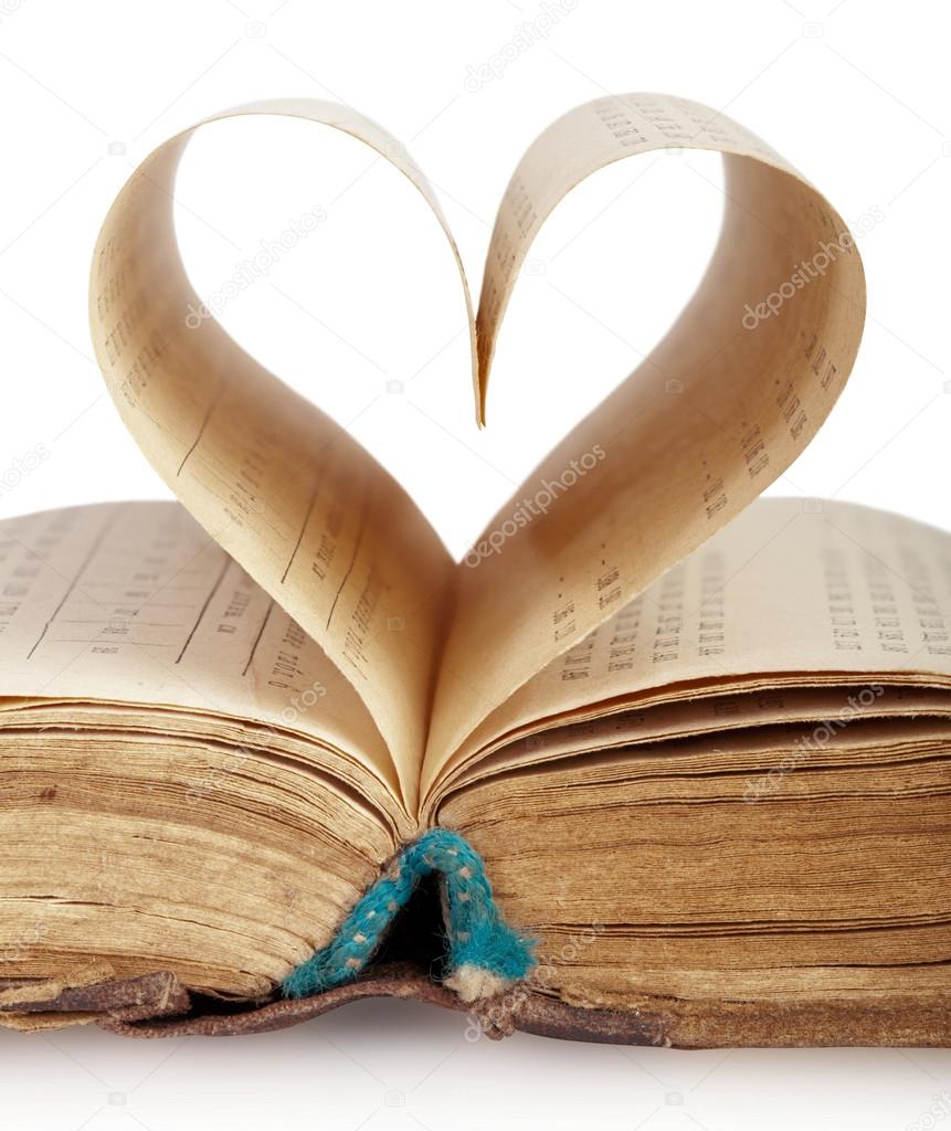 Book heart — Stock Photo © Telesh #49483895