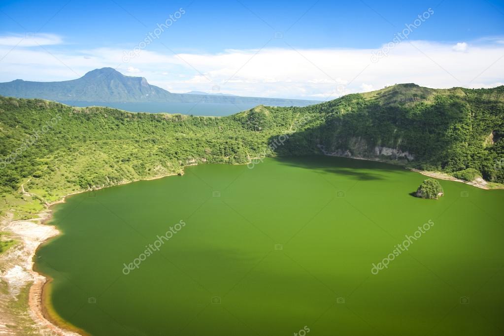 Lake taal volcano tagaytay philippines — Stock Photo © donsimon #25141803