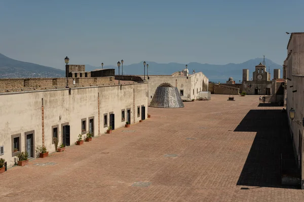 Fotos de Paredes adjacentes, Imagens de Paredes adjacentes sem ...