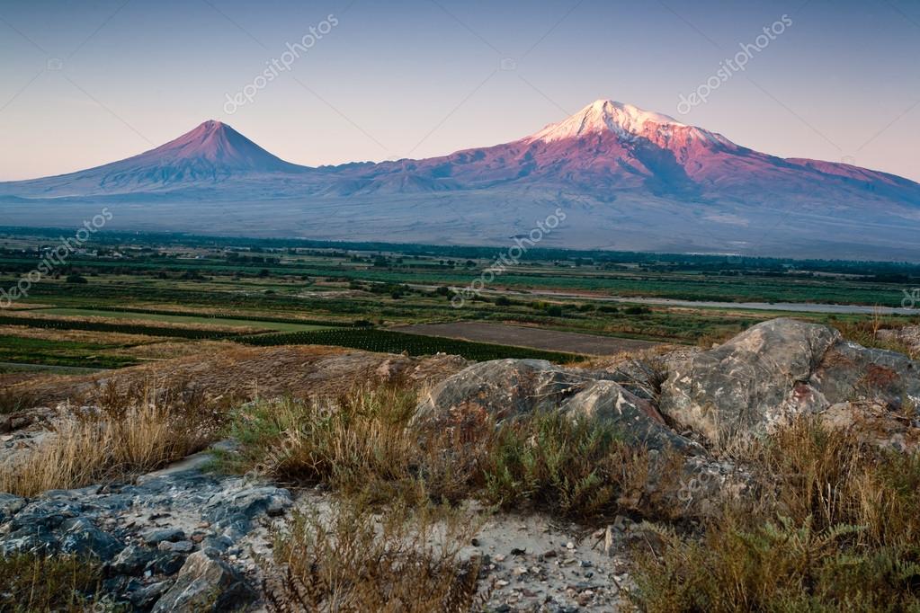 Ararat mountain. — Stock Photo © Alex_Ishchenko #17012219