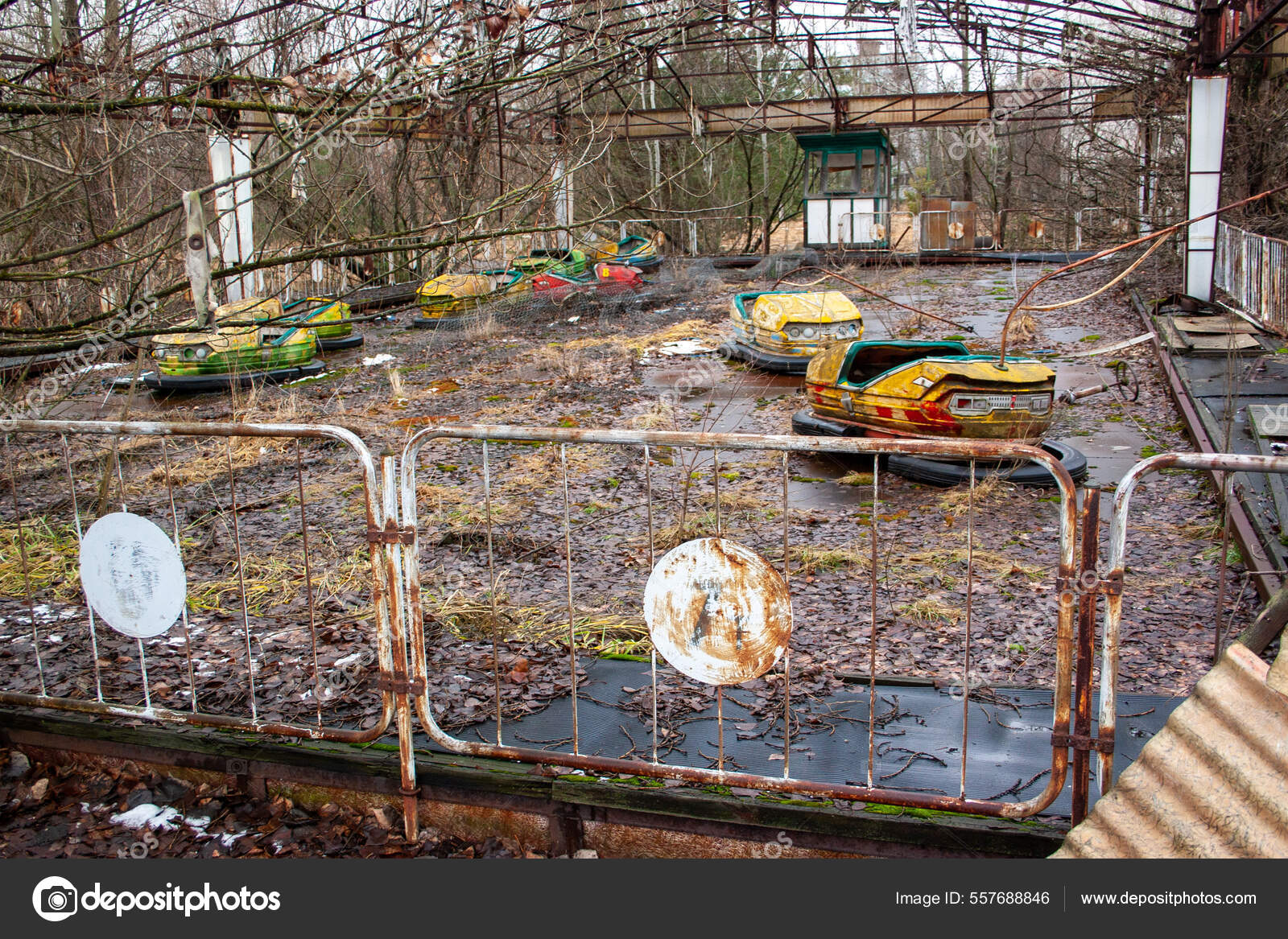 Заброшенный Парк Развлечений Центре Города Припять Чернобыльской Зоне ...