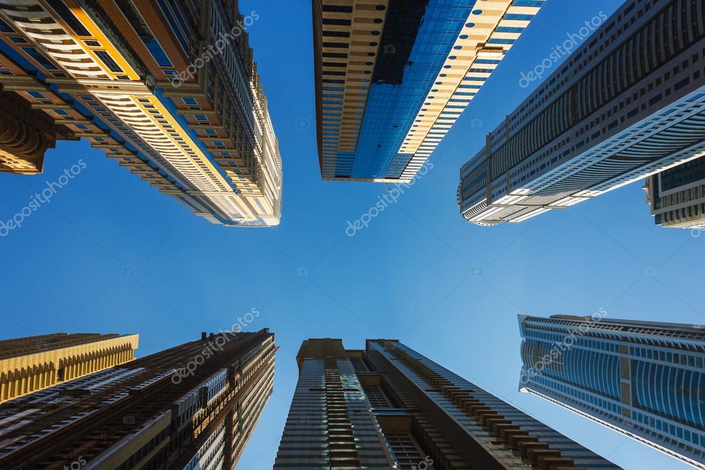 High rise buildings and streets in Dubai, UAE — Stock Photo © alan64 ...