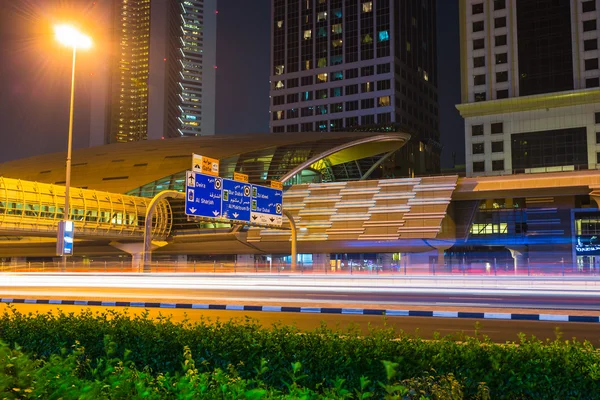 Stacja metra dubai Stock Photos, Royalty Free Stacja metra dubai Images ...