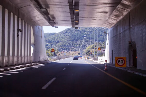 Motorway concrete barrier Stock Photos, Royalty Free Motorway concrete ...