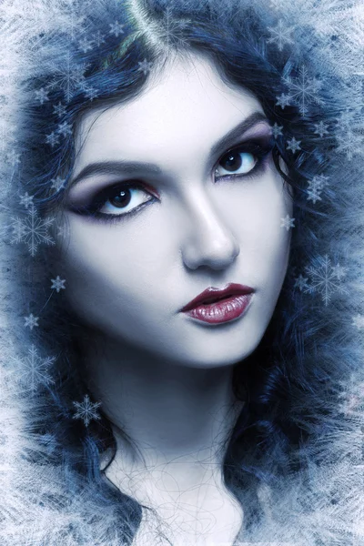 Woman with silver blue artistic make-up - Stock Image - Everypixel