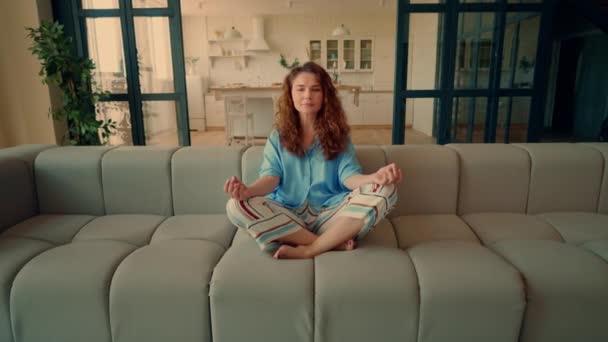 Woman Crossed Legs Pose Zen Practicing Meditation Sitting Couch Living ...