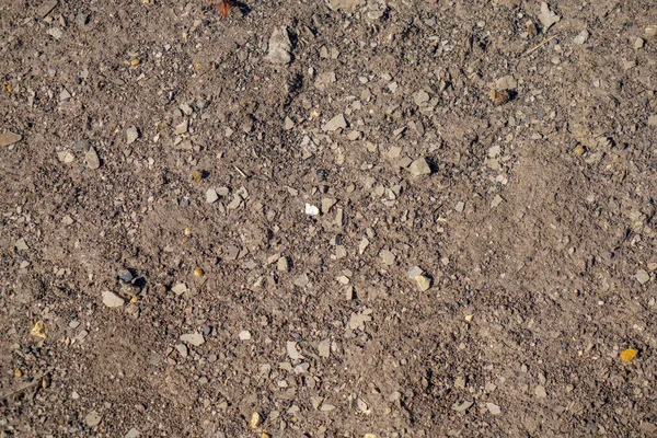 Soil from the quarry as a waste product and for versatile use in the ...