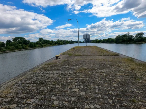 Hardbruecke Stock Photos, Royalty Free Hardbruecke Images | Depositphotos