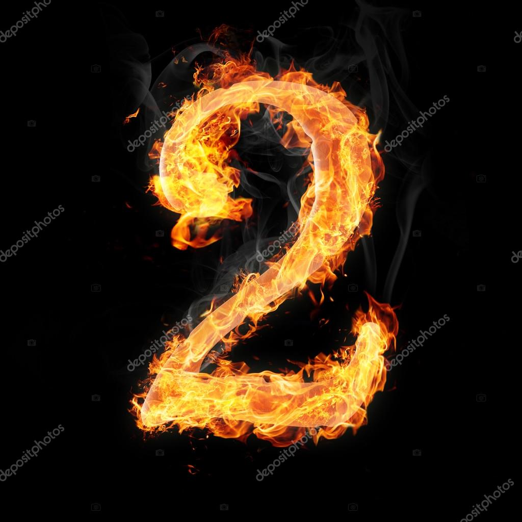 Fuentes, números y símbolos en llamas para diferentes propósitos ...