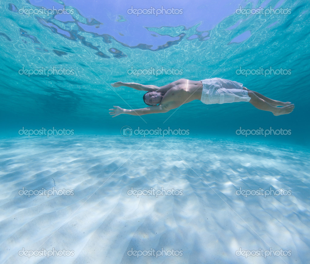Young man diving — Stock Photo © mihtiander #40188315