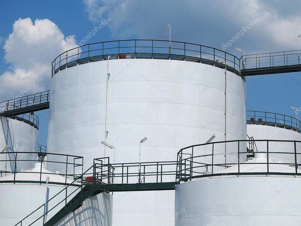 Oil reservoir and storage tank of mineral oil Stock Photo by ©ALesik ...